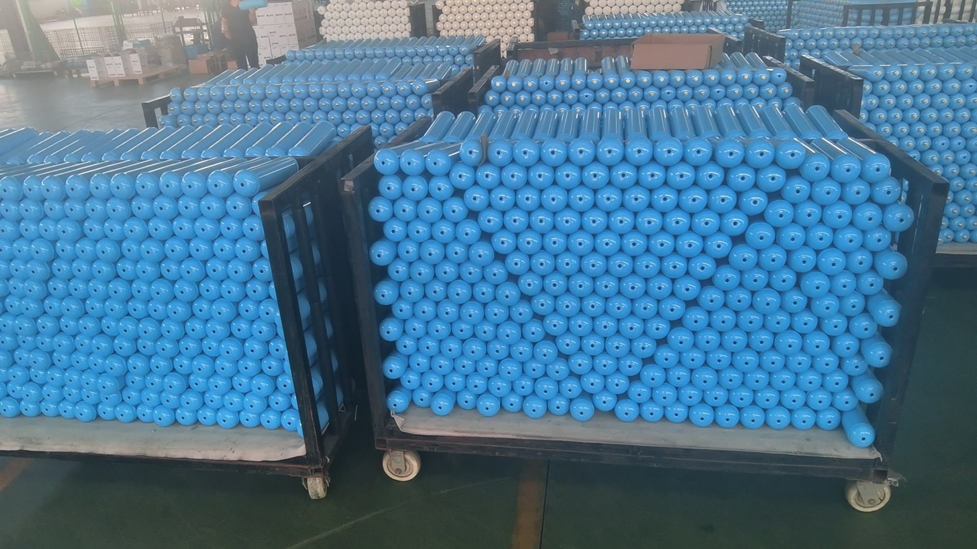 2.2L Disposable Tanks - Helium Tanks